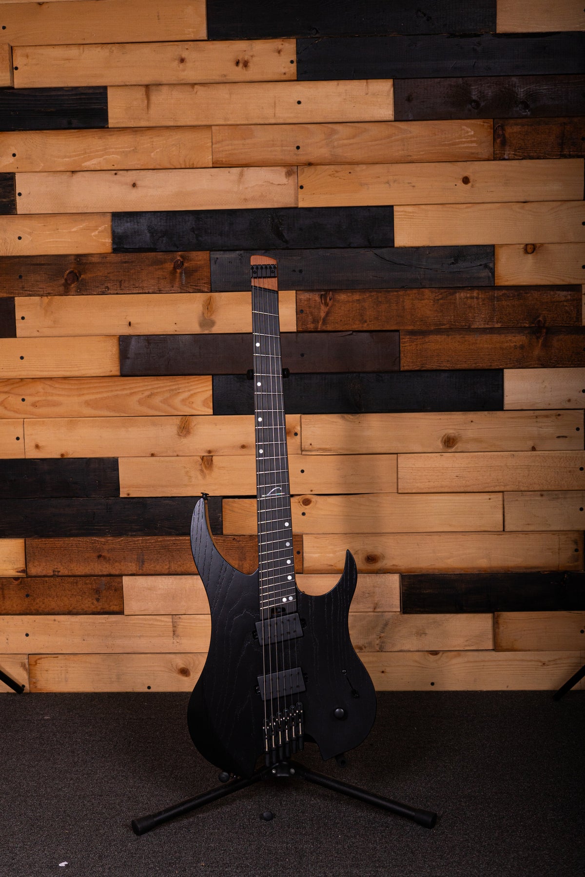 Ghost 6-String – Legator Guitars US