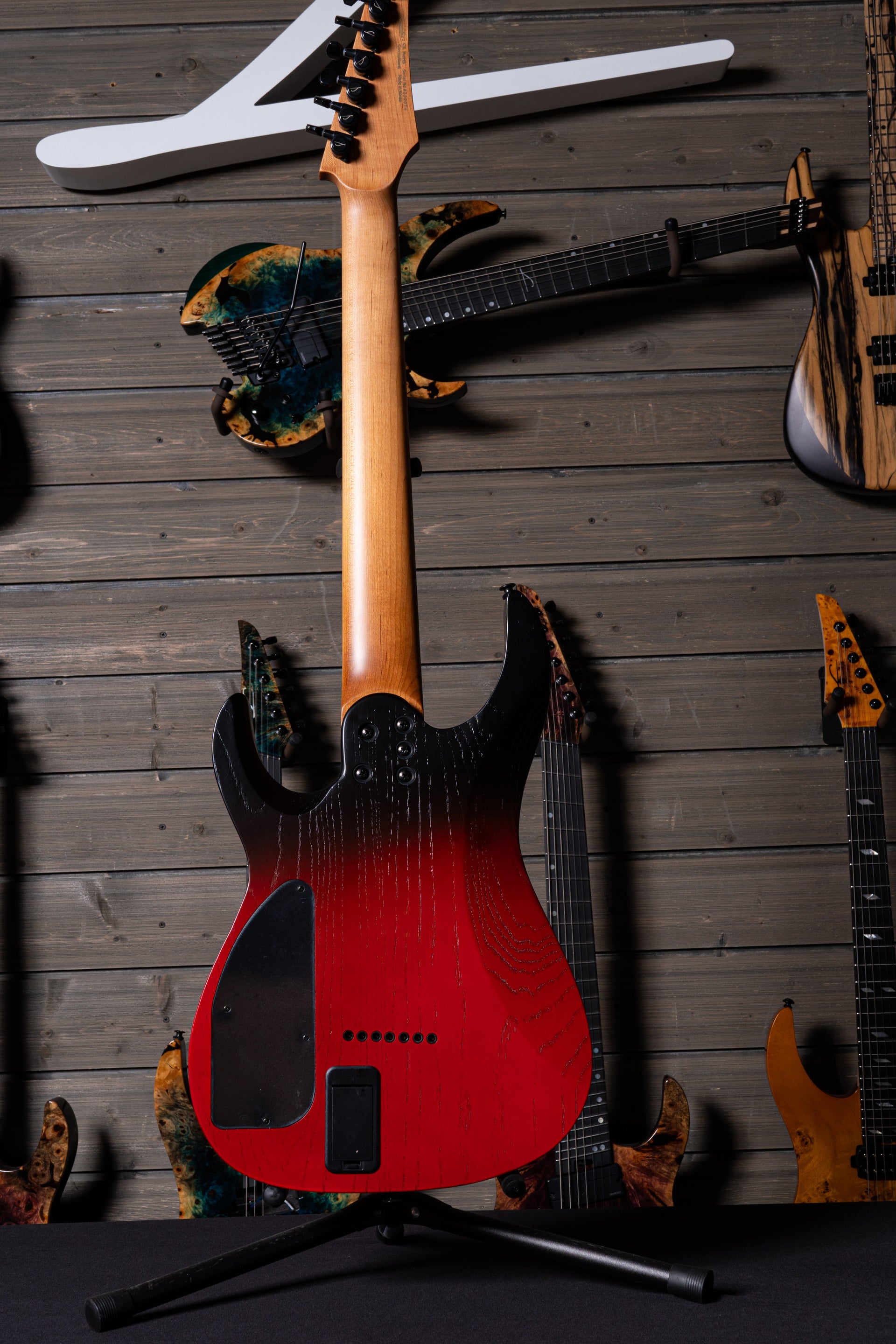 Ninja – Legator Guitars US