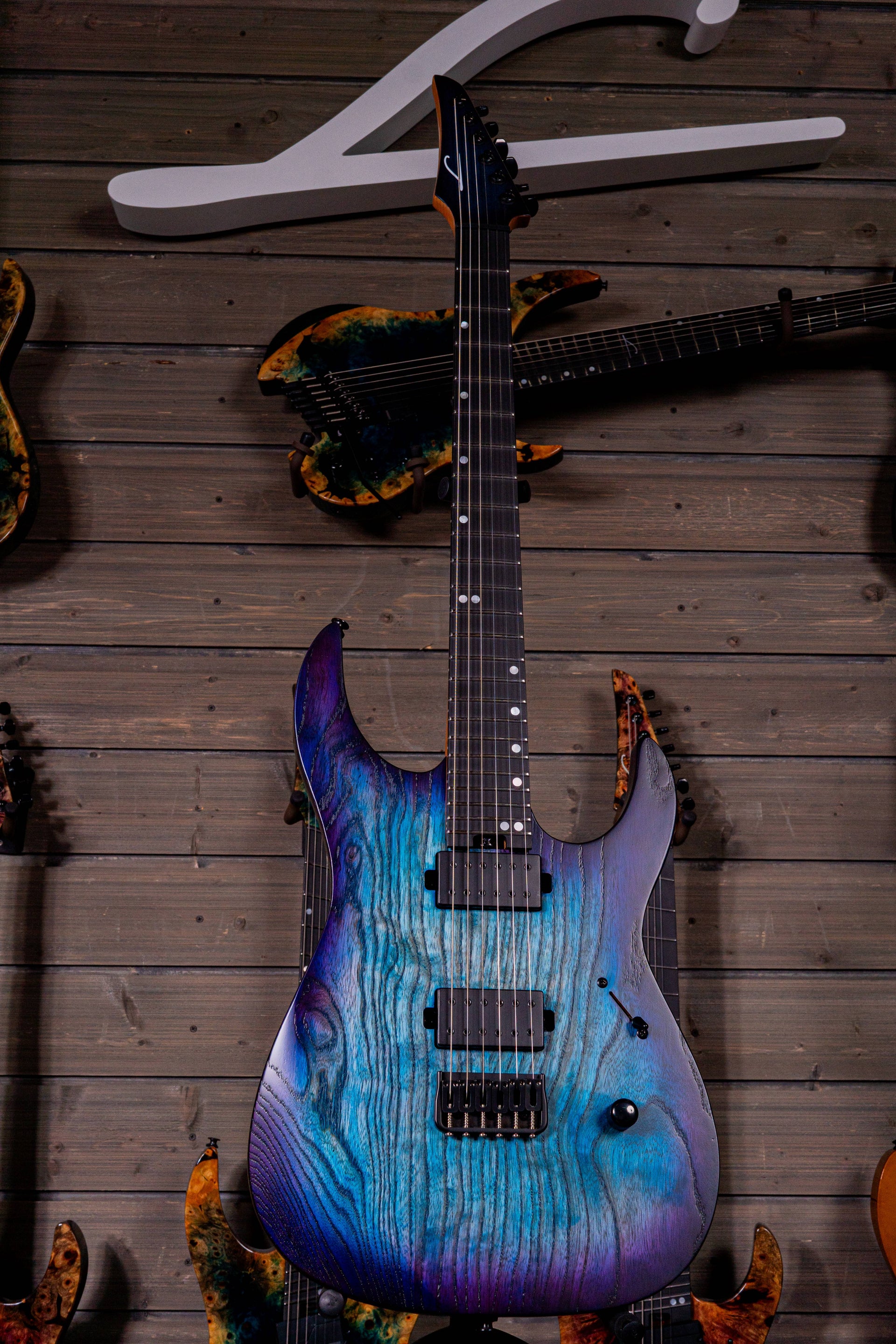 Ninja 6-String – Legator Guitars US